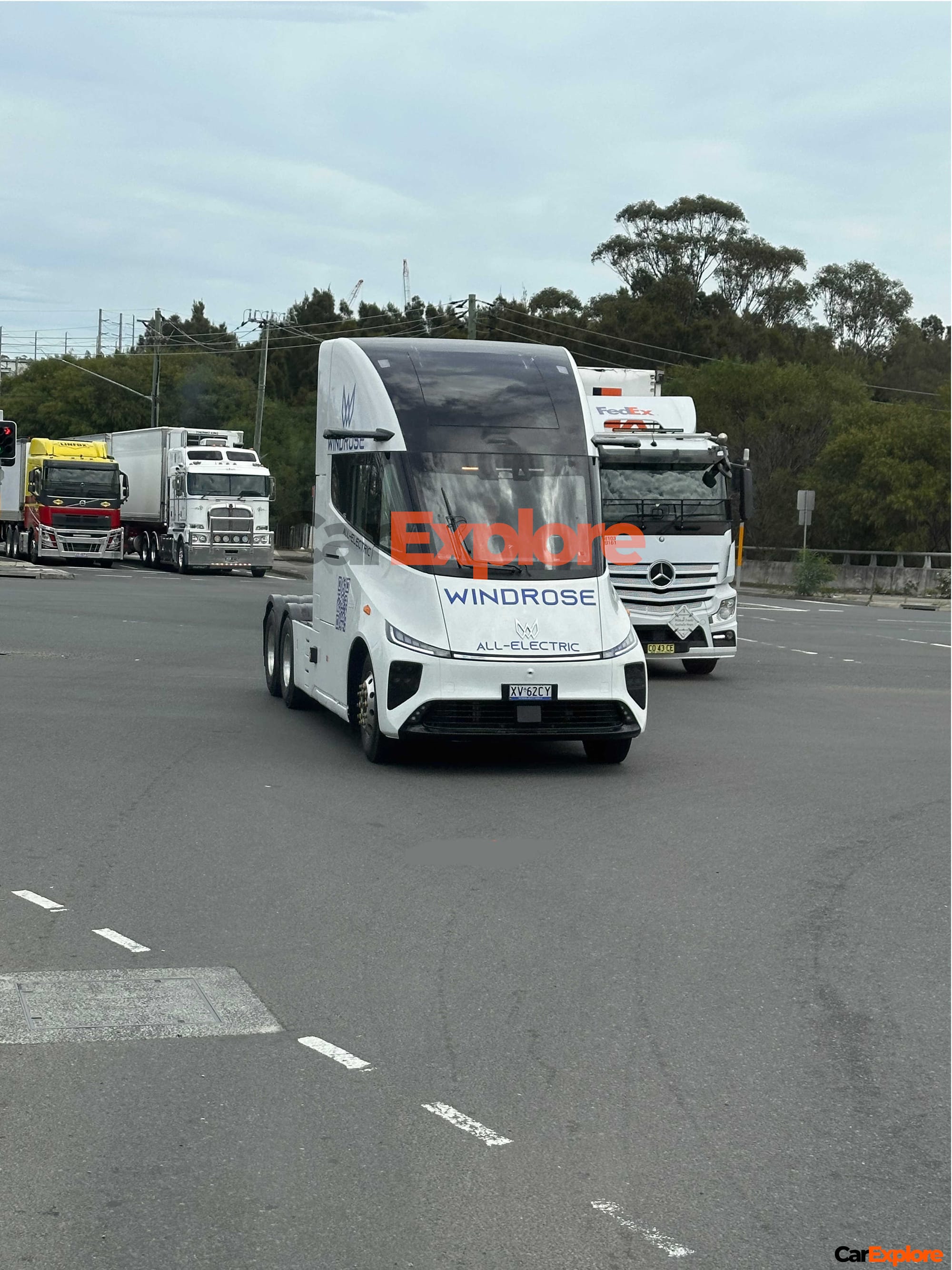 Exclusive: I Spotted the Windrose E1400 Electric Heavy Haulage Truck in ...