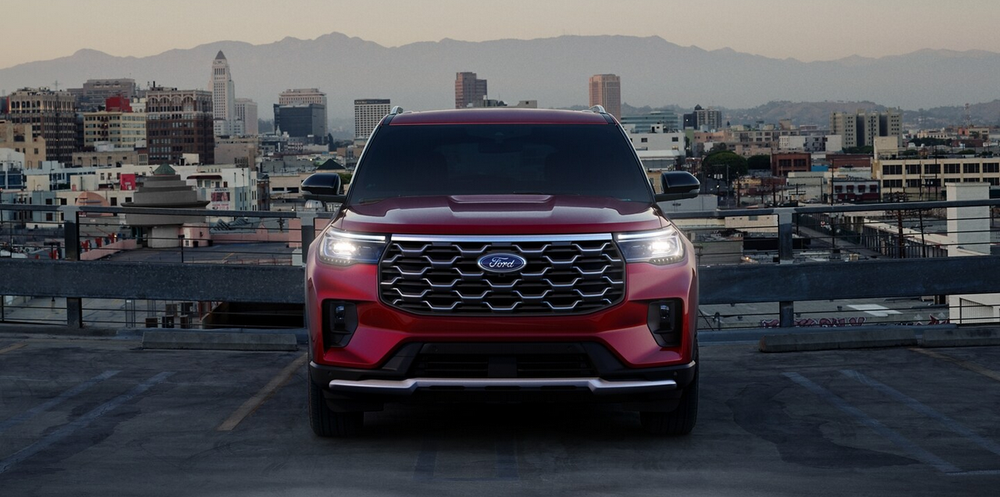 2025 Ford Explorer Platinum Review: Luxury and Performance in a Family ...