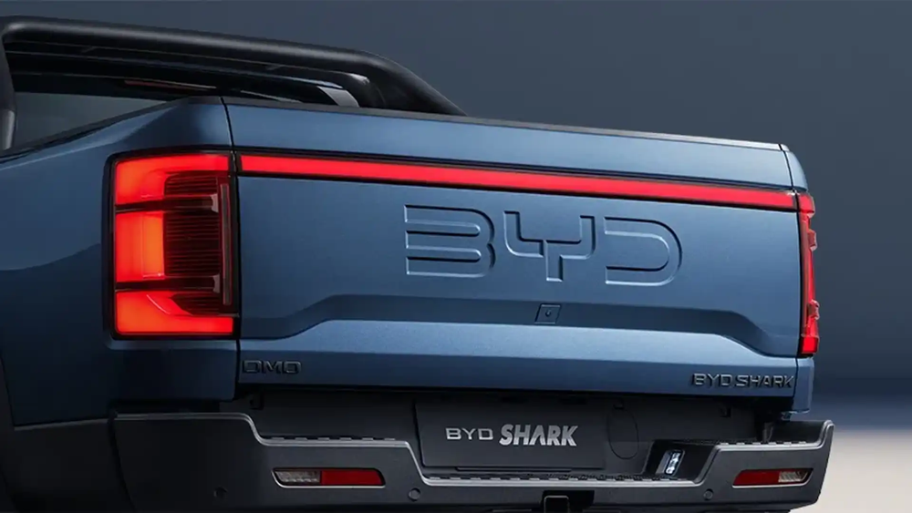 BYD Shark 6 Utes Hit Aussie Shores: First Shipment Arrives