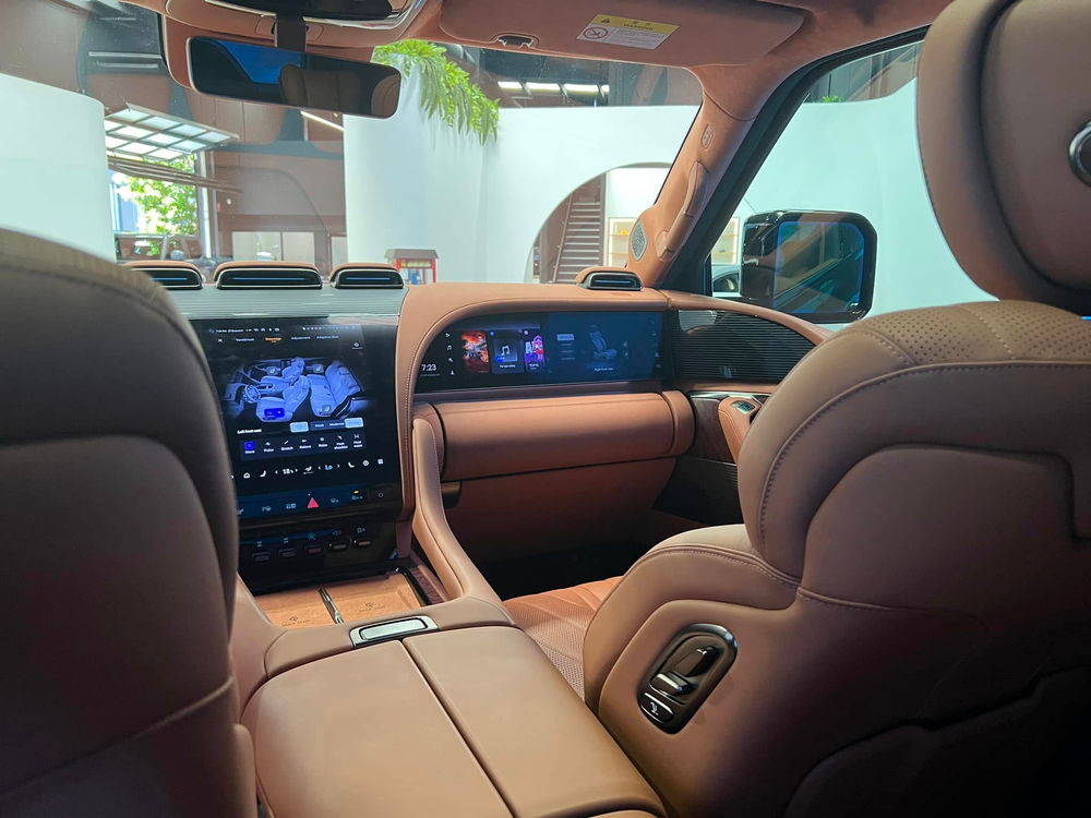 BYD U8 Spotted in Australia? Is the BYD Yangwang U8 Coming?