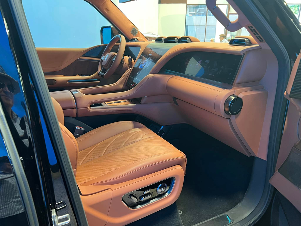 BYD U8 Spotted in Australia? Is the BYD Yangwang U8 Coming?