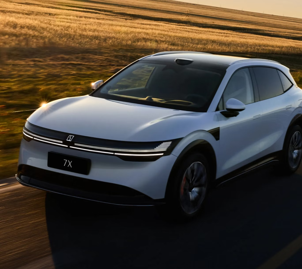 2025 Zeekr 7X Review: Price, Specs and Rating