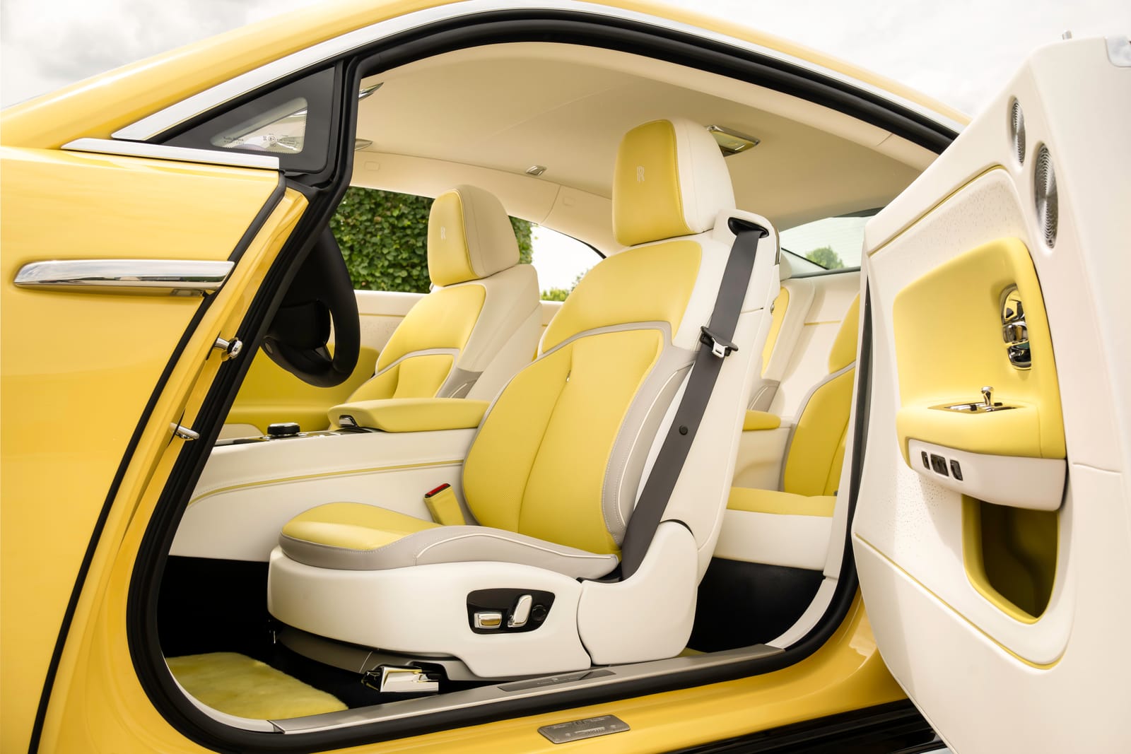 2025 Rolls-Royce Spectre Price: Luxury Comes at a Premium in Australia