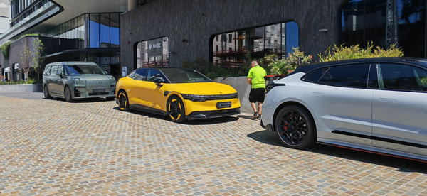 My First Look at the Zeekr 007: EV That Could Rival Tesla