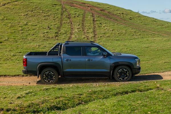 2025 BYD Shark 6 Review: Price, Specs and Rating